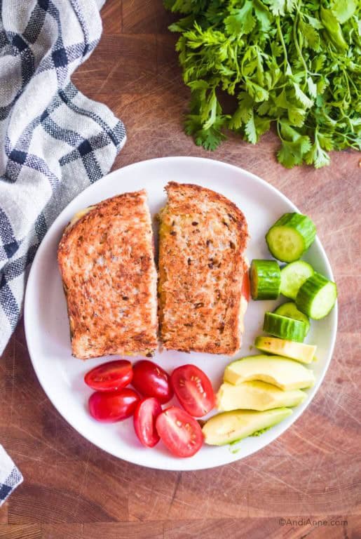 Avocado Tuna Melt - An Easy Healthy Sandwich in 10 Minutes.