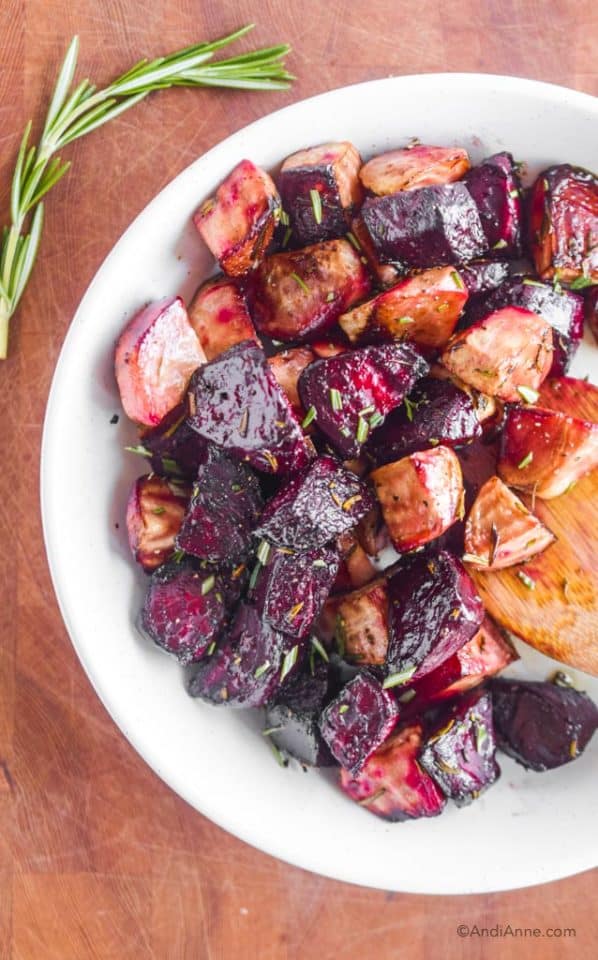 Balsamic Rosemary Beets - An Easy Side Dish For Any Meal