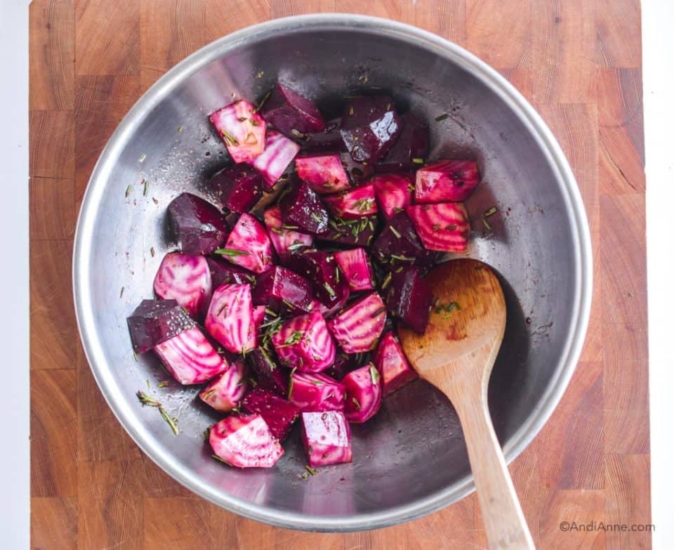 Balsamic Rosemary Beets - An Easy Side Dish For Any Meal