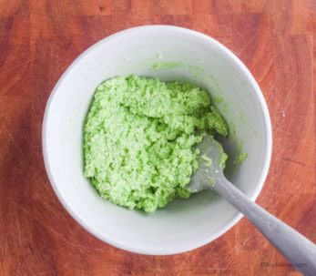 Christmas Jello Balls - (Only Three Ingredients Needed! So Easy)