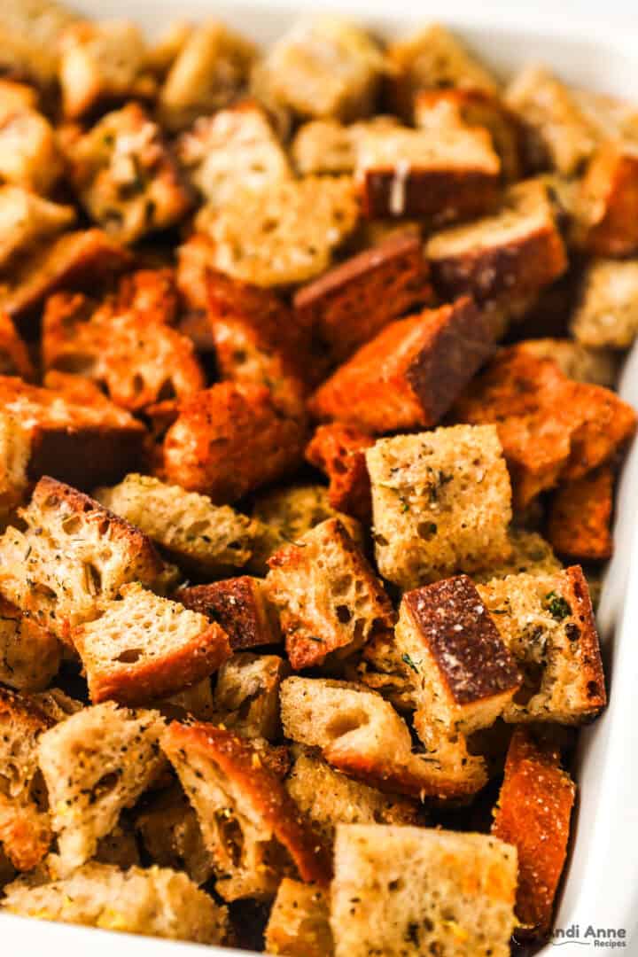 Easy Homemade Croutons – 6 Flavor Variations